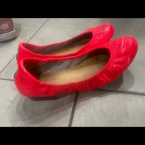 Tieks | Shoes | Tieks Infared Size 9 | Poshmark